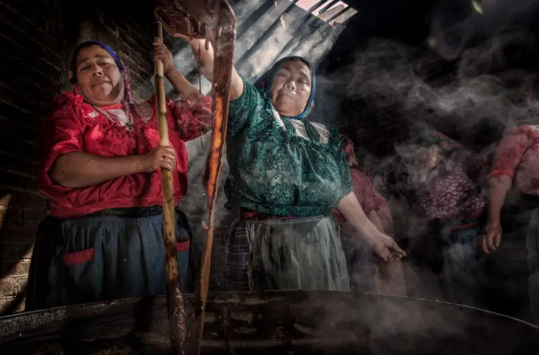 Mixtecos: Significado, Origen, Historia y mucho mas