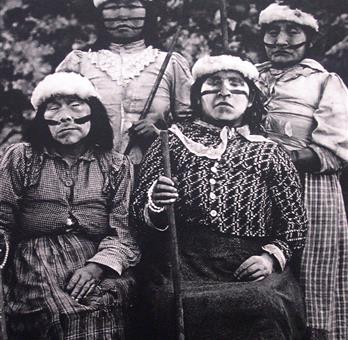 Yaganes: Ubicación, lengua, costumbre y mucho mas