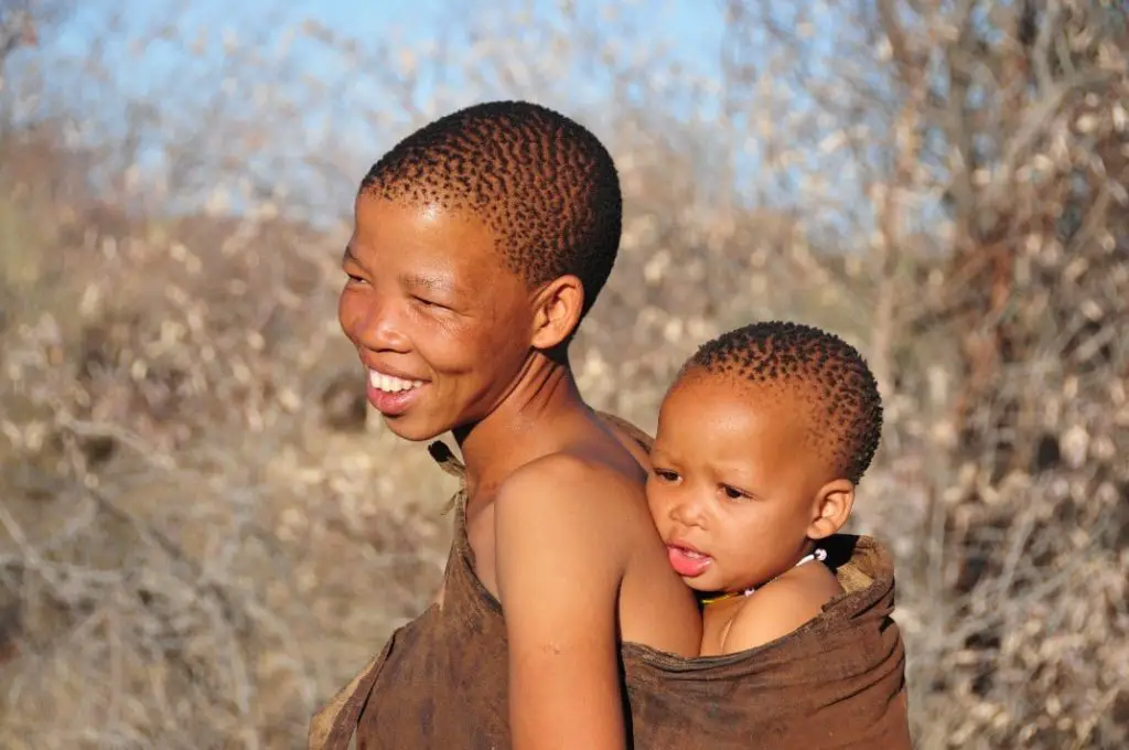 ¿Conoces A Los Khoisan? Aprendelo Aquí y mucho mas