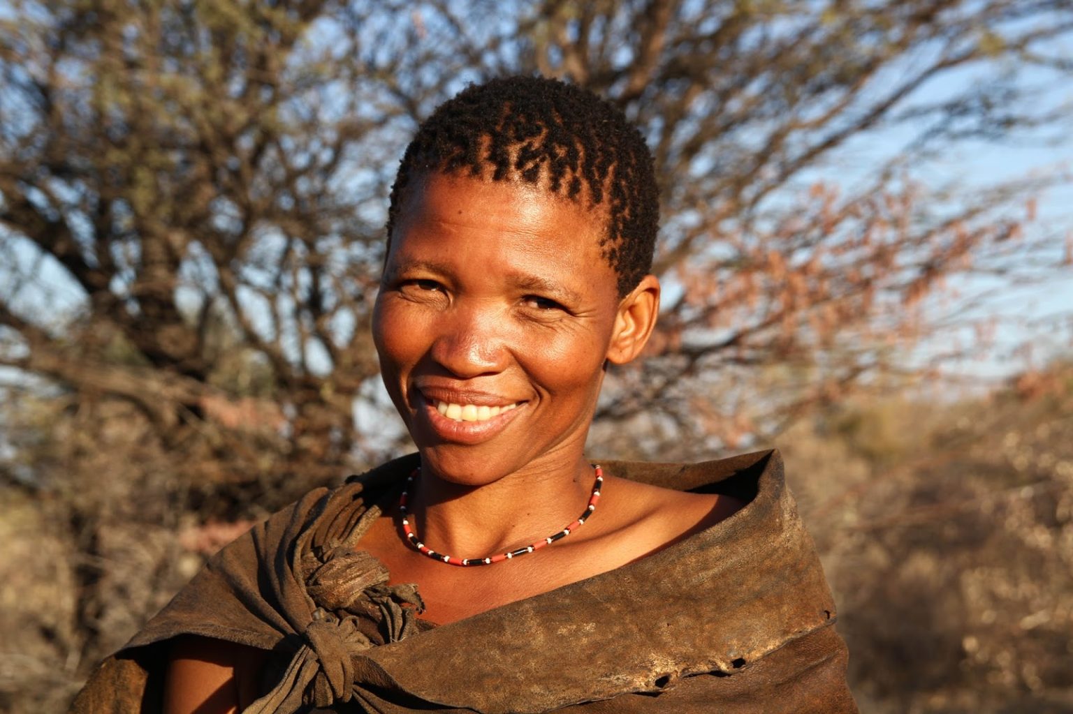 ¿Conoces A Los Khoisan? Aprendelo Aquí y mucho mas