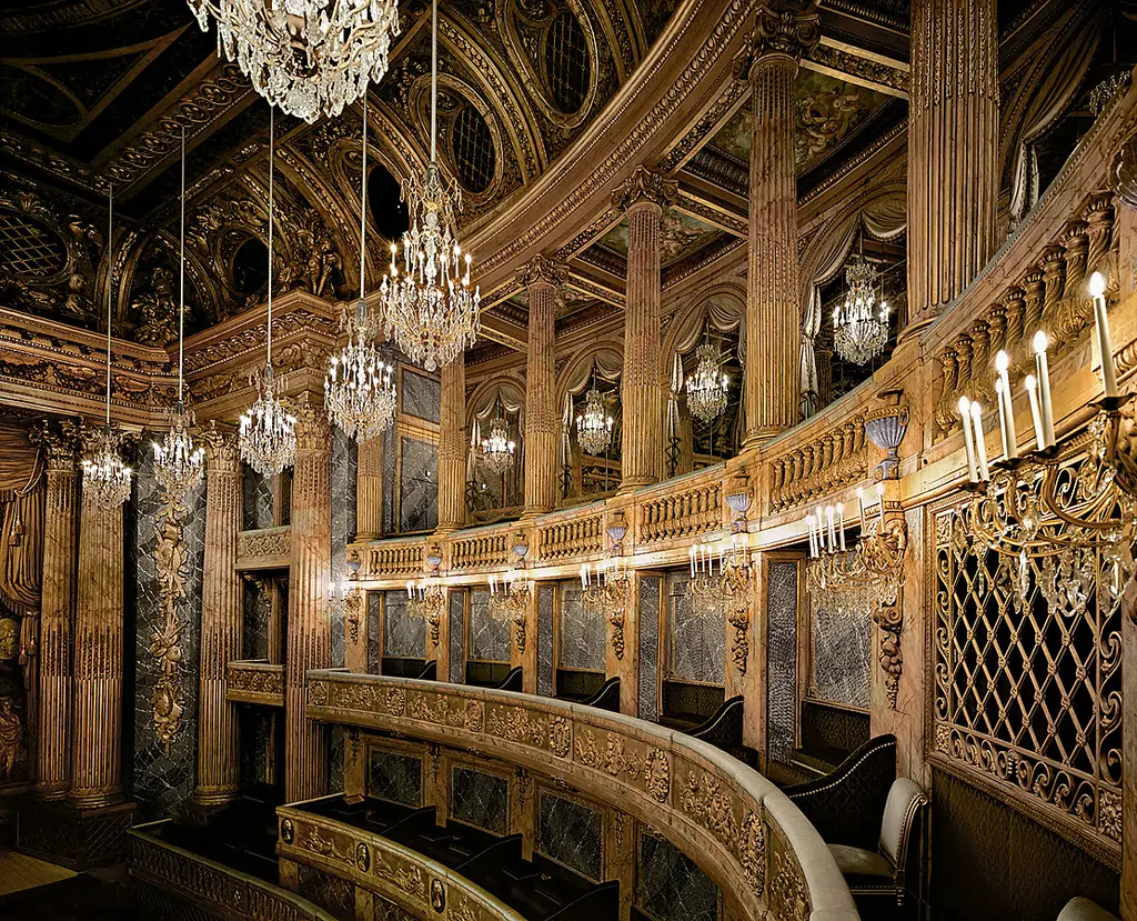 ÓPERA REAL DE VERSALLES, UNA DE LAS SALAS MAS HERMOSAS DE FRANCIA