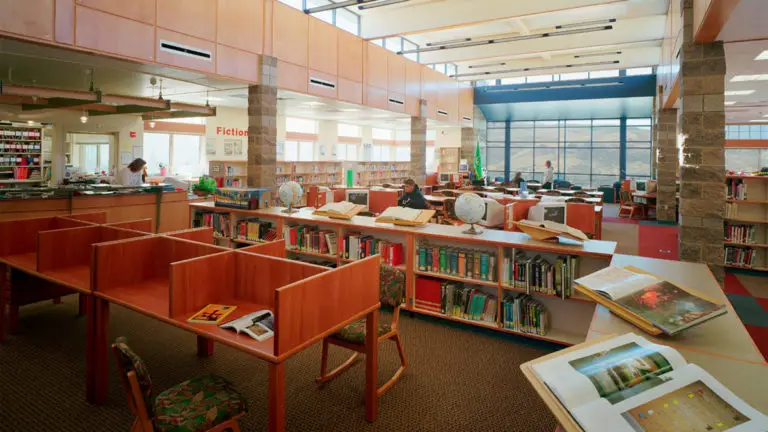 BIBLIOTECA DH HILL, EN LA UNIVERSIDAD ESTATAL DE CAROLINA DEL NORTE