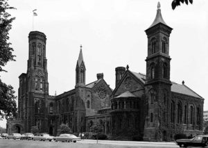 LO QUE DEBERÍAS SABER SOBRE EL INSTITUTO SMITHSONIANO