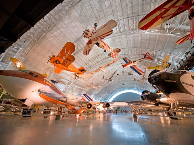 LO QUE DEBERÍAS SABER SOBRE EL INSTITUTO SMITHSONIANO