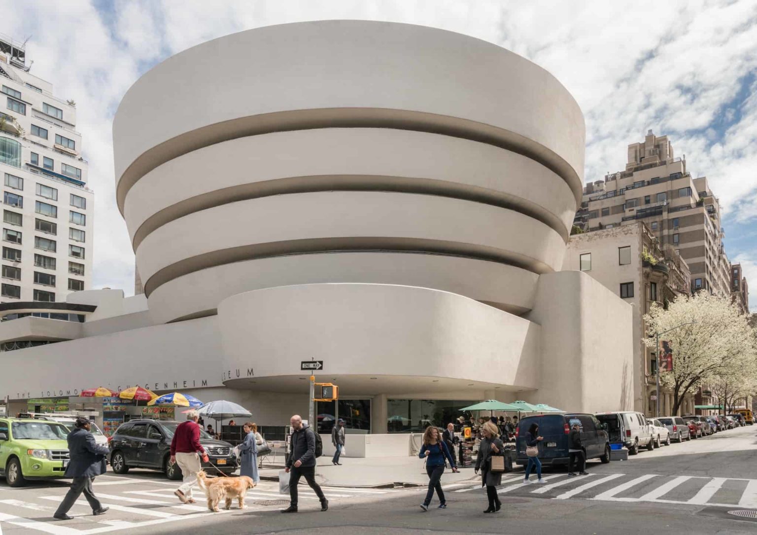 APRENDE DE LA HISTORIA DEL MUSEO SOLOMON R. GUGGENHEIM